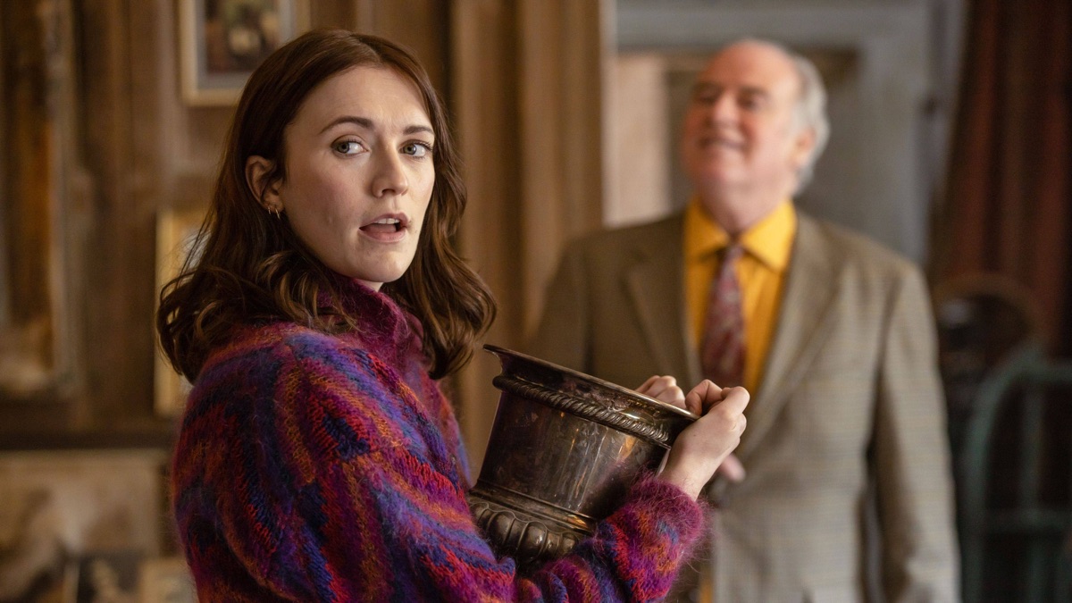 The Bone Plot – Ghosts (Series 3, Episode 1) | Apple TV (uk)