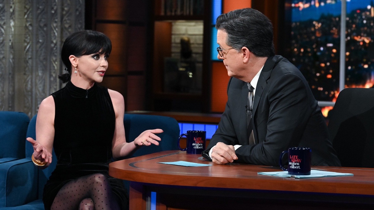 Christina Ricci; Jen Psaki; Robert Glasper; Yebba - The Late Show With ...