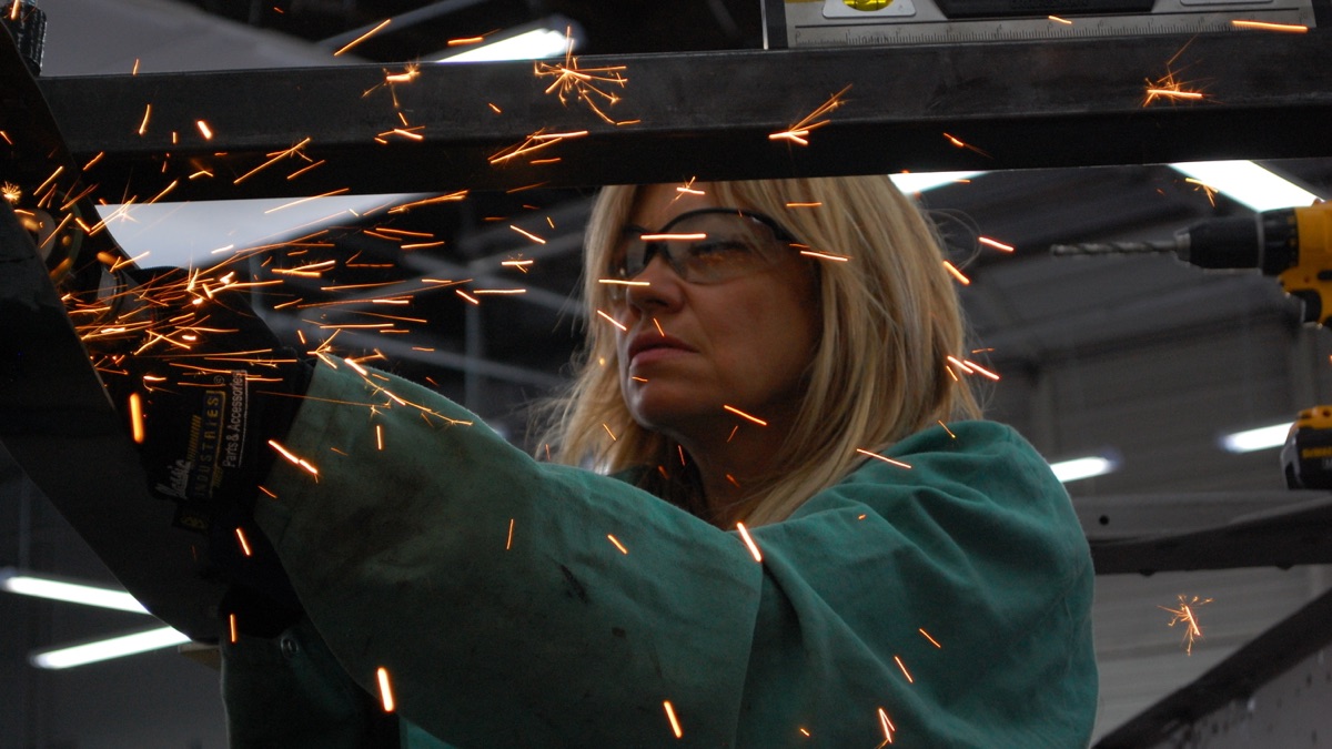 Blake Hamilton's 1965 VW Bug - Overhaulin' (Season 6, Episode 4) | Apple TV