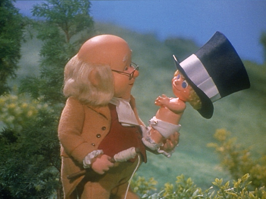 Rudolph's Shiny New Year | Apple TV