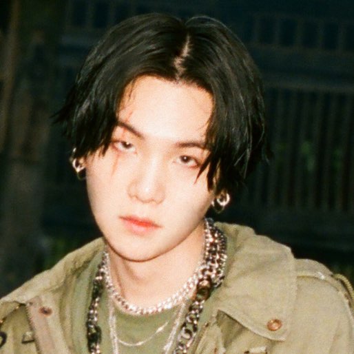 ‎RM on Apple Music