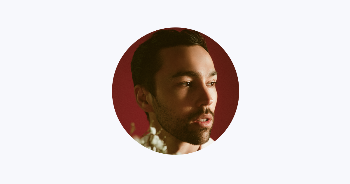 ‎MAX on Apple Music