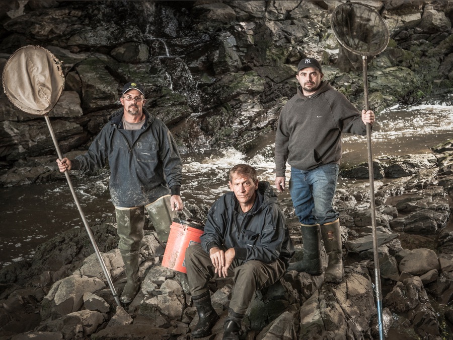 Cold River Cash | Apple TV