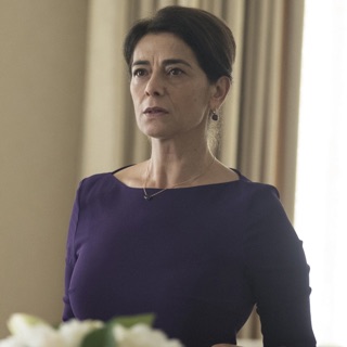 ‎Succession on Apple TV