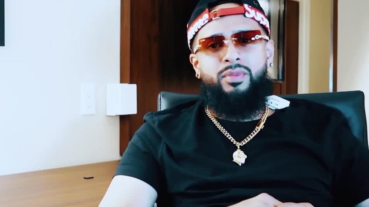 Kutta Keyz: The Voice of the Yak - Apple TV