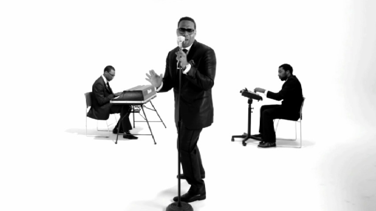 ‎Picture Perfect (feat. Phonte) by Eric Roberson on Apple Music