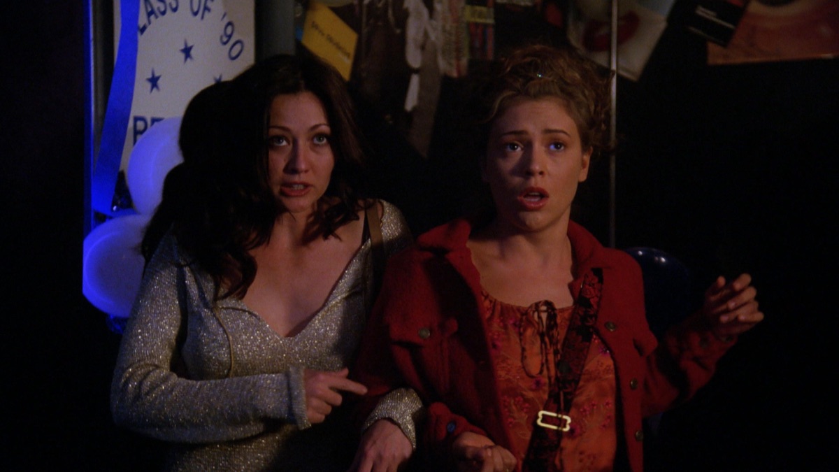 Coyote Piper - Charmed (Season 3, Episode 9) | Apple TV