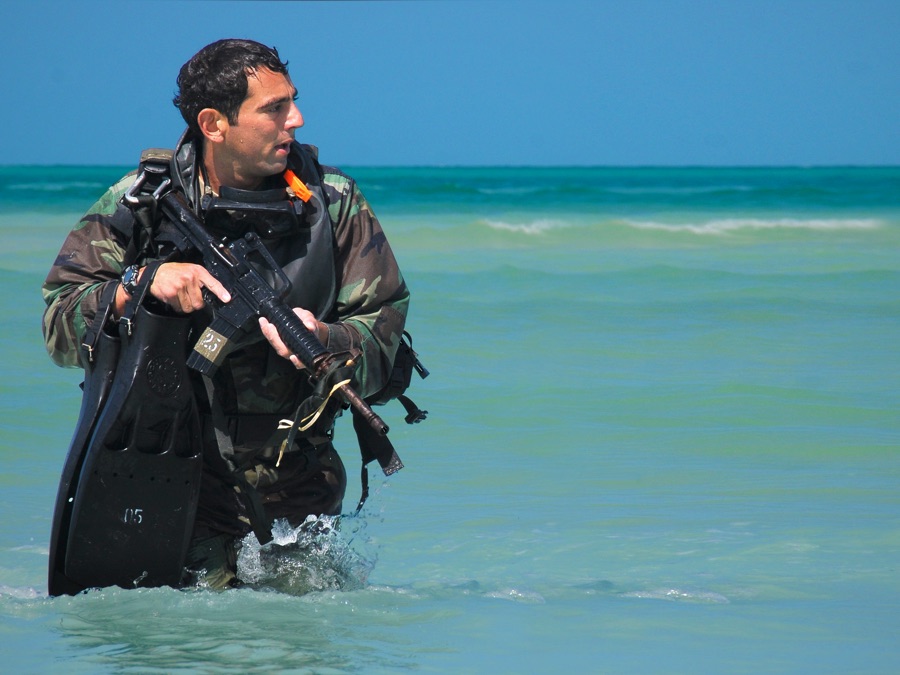 Surviving the Cut | Apple TV (uk)