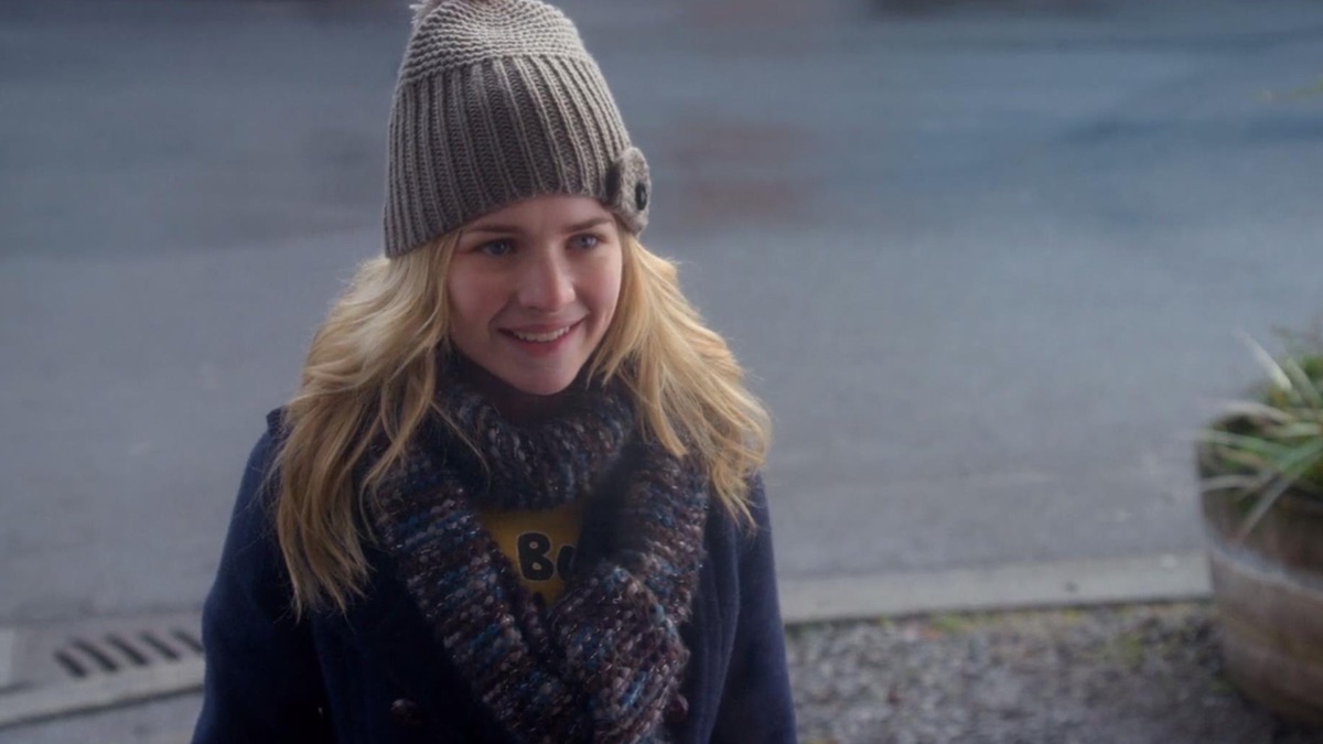 Pilot - Life Unexpected (Season 1, Episode 1) | Apple TV