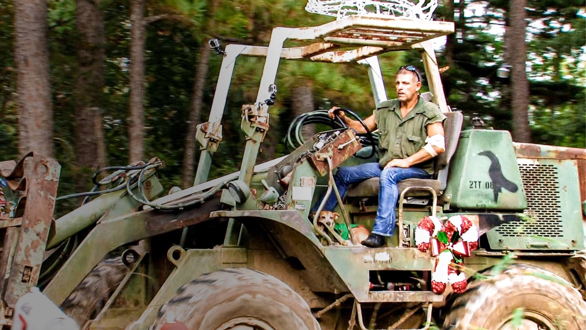 The Legend of Shelby the Swamp Man - Apple TV