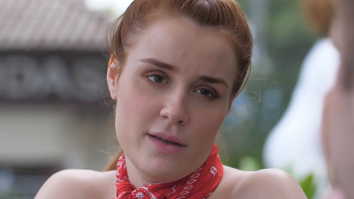 Pink and Tati - Pink - Love of Girls (Season 1, Episode 1) - Apple TV