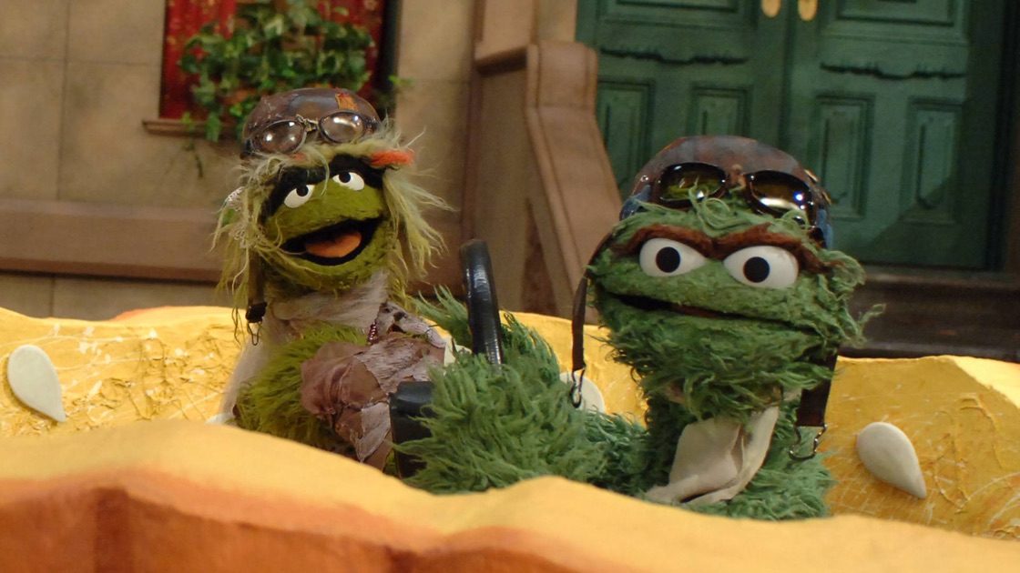 Oscar and Grundgetta Race the Sloppy Jalopy on Apple TV